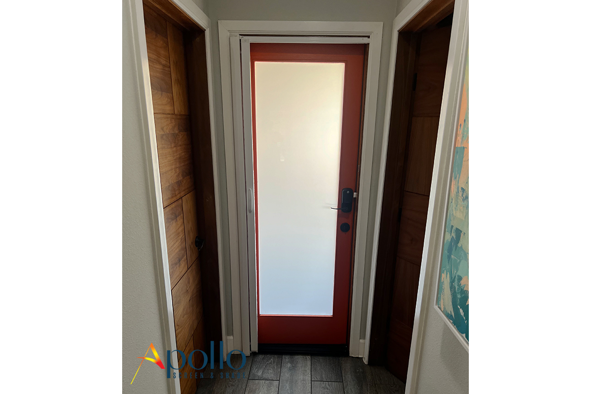 Case Study: Are Retractable Screens Worth It? A Deep Dive into Apollo ...